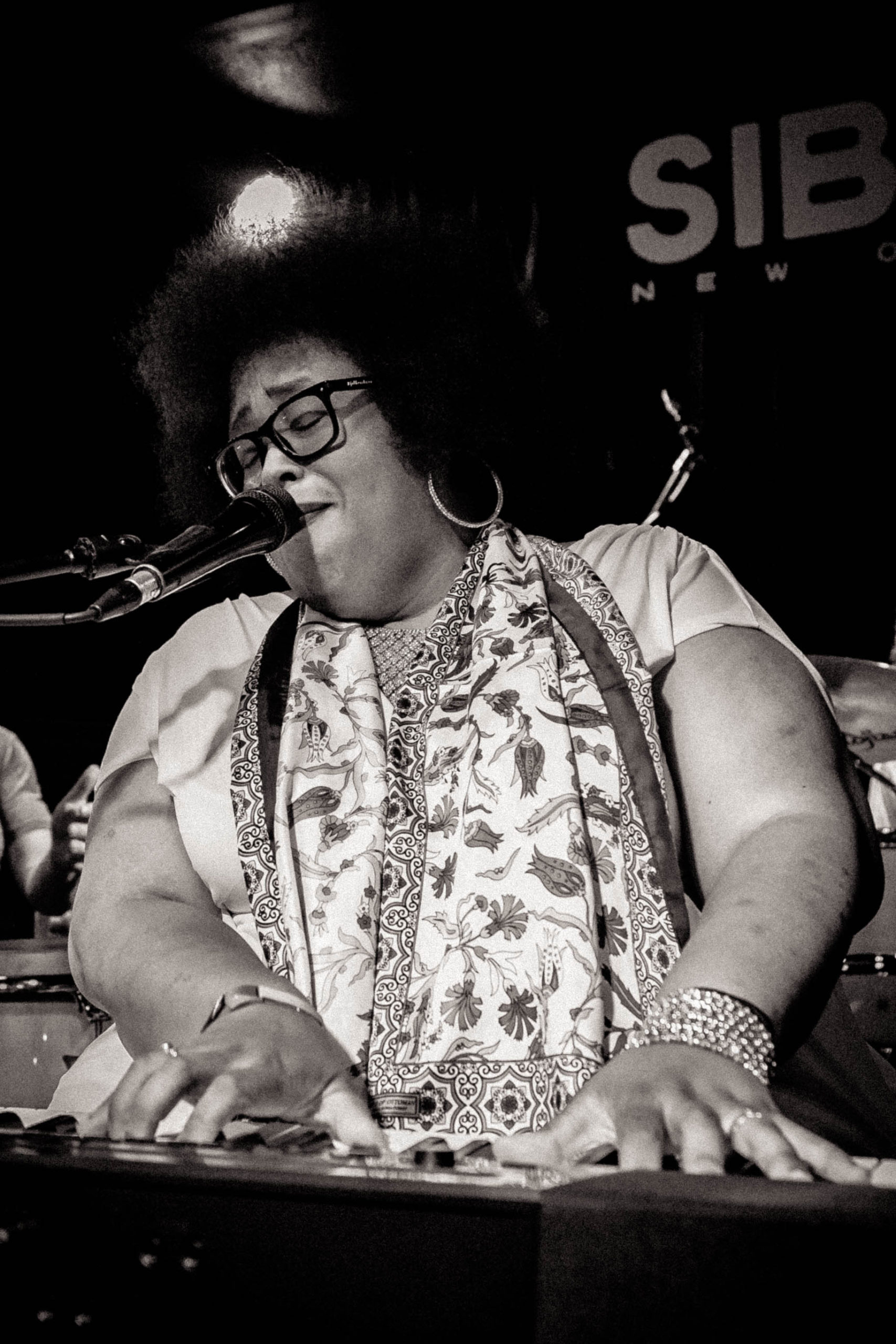 Media - LILLI LEWIS | singer/composer